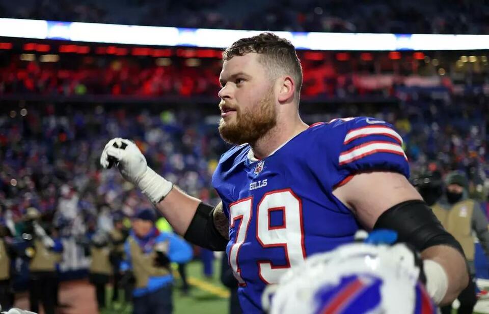 Bills Spencer Brown Fined By NFL, FitzMagic Offers To Pay It - NewsBreak