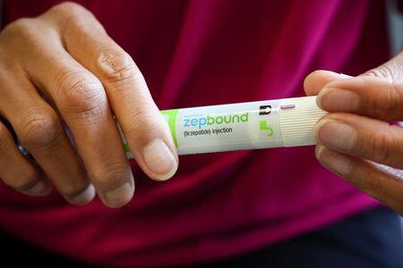 Lilly sees strong growth in 2026 as weight-loss drug rival Novo slips ...