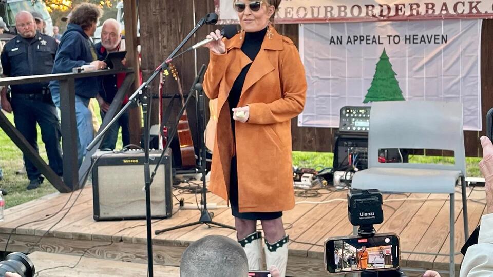 Sarah Palin and Ted Nugent headline the Take Our Border Back rally in ...