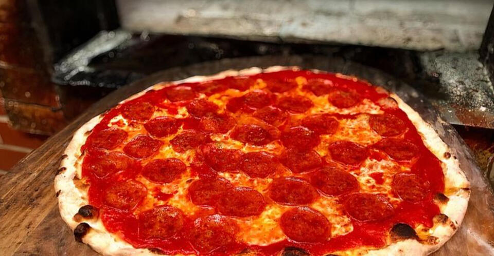 8 Pennsylvania Pizza Parlors Where Reservations Are Nearly Impossible ...