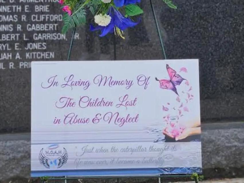 The raising of the Children’s Memorial Flag