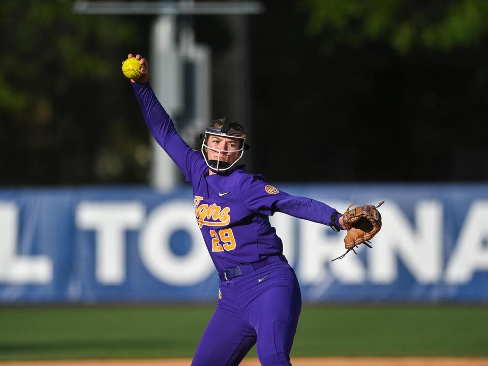 LSU begins Super Regional series versus Stanford