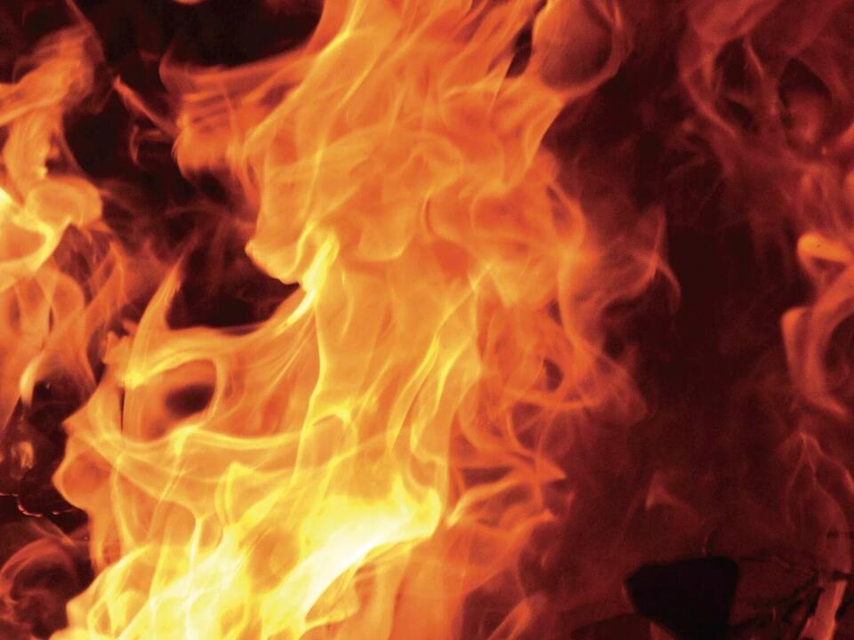 Smoke seen for miles after propane explosions in Verona garage