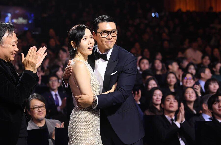 Hyun Bin reveals his desire to work with his wife, Son Ye Jin on ...
