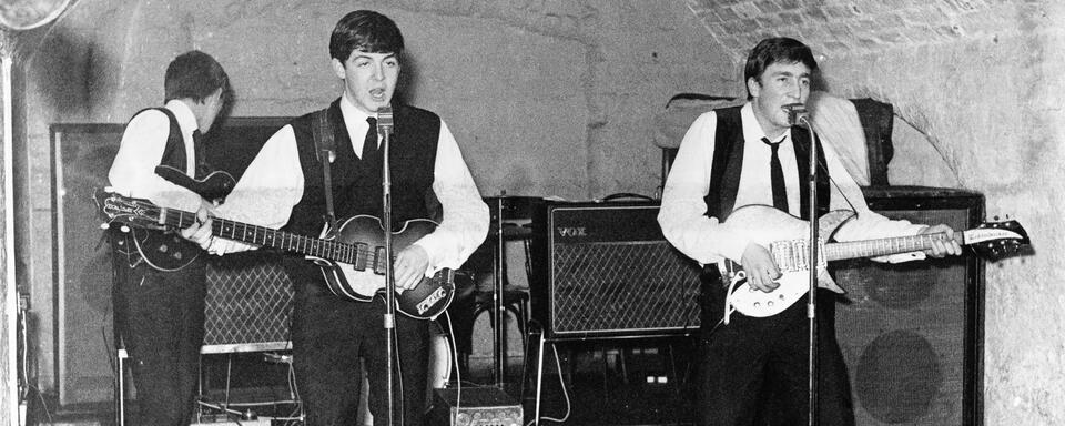 Fact or Fiction? The First and Last Photos Ever Taken of The Beatles ...