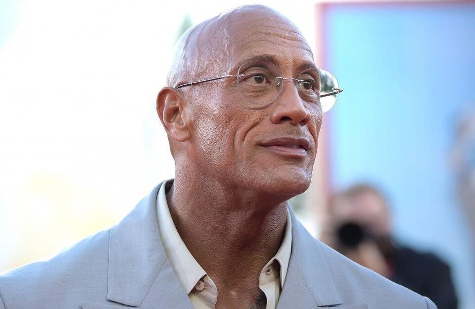 Dwayne Johnson Lost Weight to Play 70 Year Old in Upcoming Film - NewsBreak