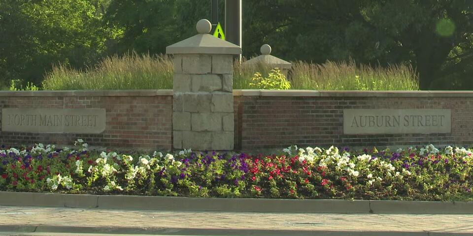 Rockford roundabout change causes concern for drivers - NewsBreak