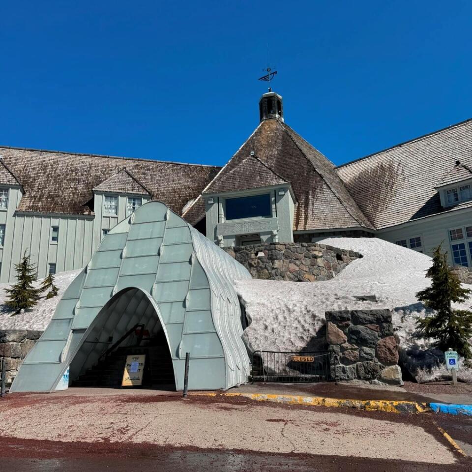 Timberline Lodge will reopen to guests after brief closure caused by ...