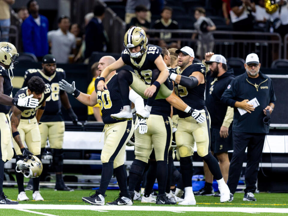 Saints' big offseason decision pays off in massive way in first win of ...