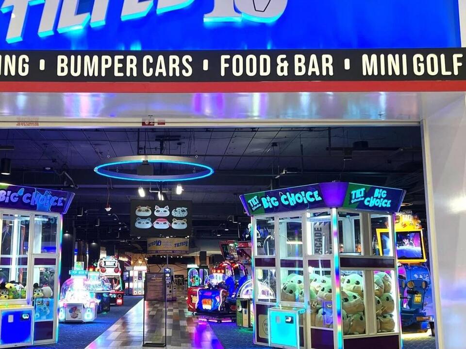 New bowling alley, entertainment center Tilted 10 opens inside ...