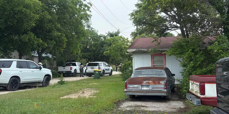 Police: Marlin grandmother fatally shoots relative during stabbing ...