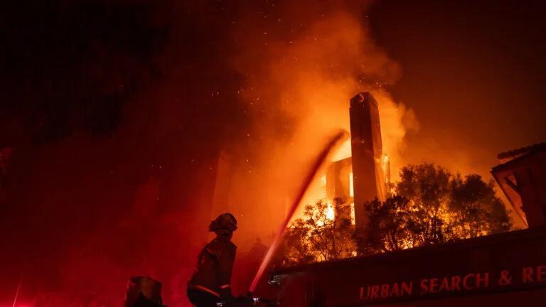 How to help those impacted by the Southern California wildfires - NewsBreak