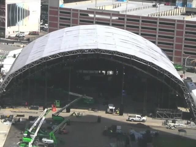 VIDEO: Timelapse shows lights & screens being tested on NFL Draft stage ...