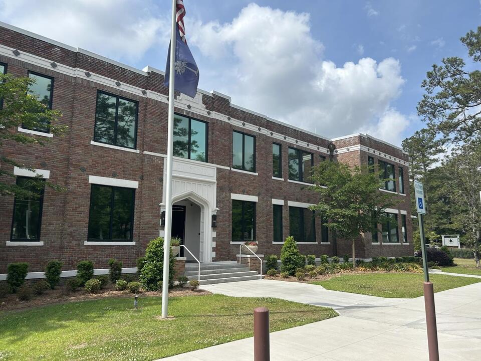 Dorchester District Two excels in report card, touts ratings & rising ...