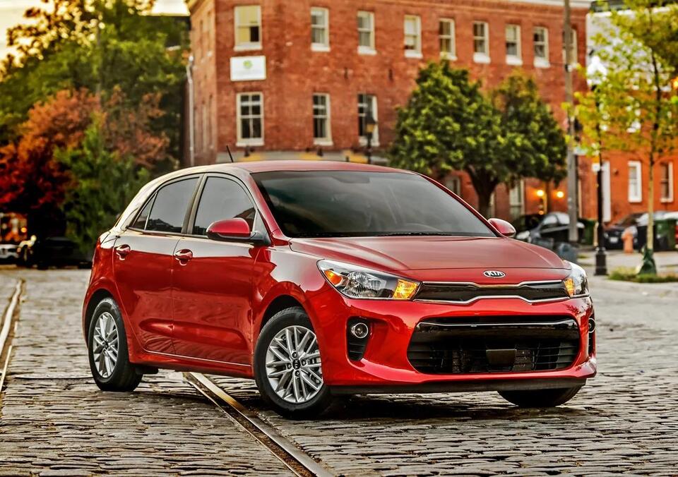 10 Hatchbacks That Are Easy to Live With in Urban Areas - NewsBreak
