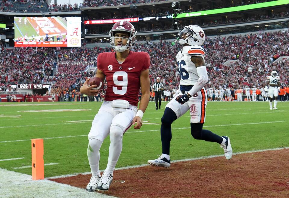 Brian Kelly firing: How Alabama has fared against interim SEC head ...