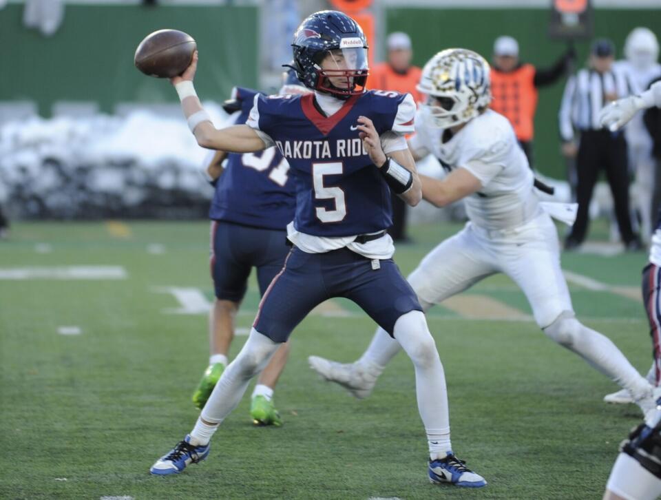 Dakota Ridge rides hot start to top Palmer Ridge in 4A football title ...