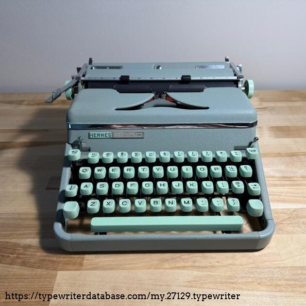 1960 Hermes 2000 on the Typewriter Database - NewsBreak