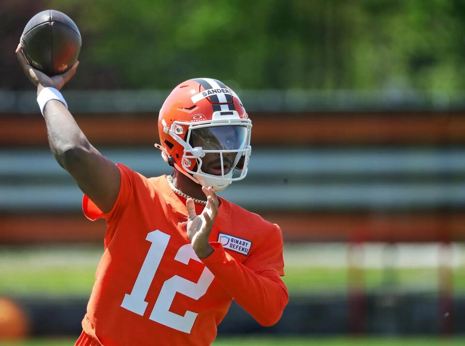Bengals Legend Sends Message to Shedeur Sanders As Browns QB Faces Heat ...