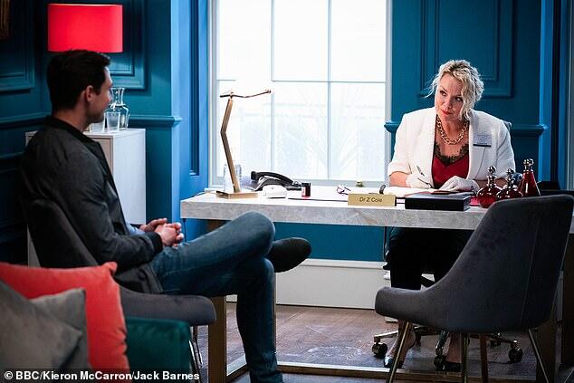 Janine Butcher is back! EastEnders Charlie Brooks makes grand return to ...