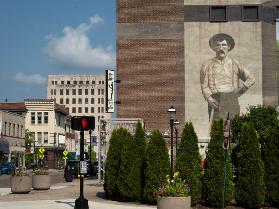 Revisiting Middletown, Ohio – the Midwestern town at the heart of J.D ...