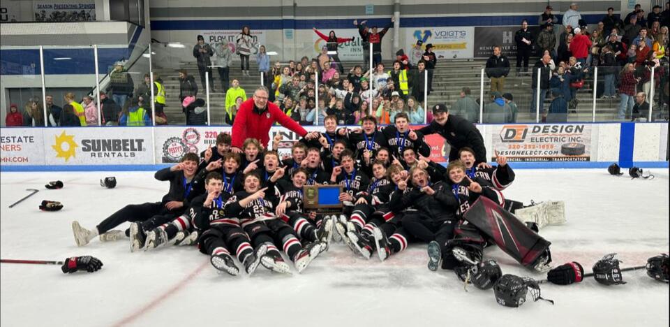 Northern Lakes hockey team wins Section 6A title - NewsBreak