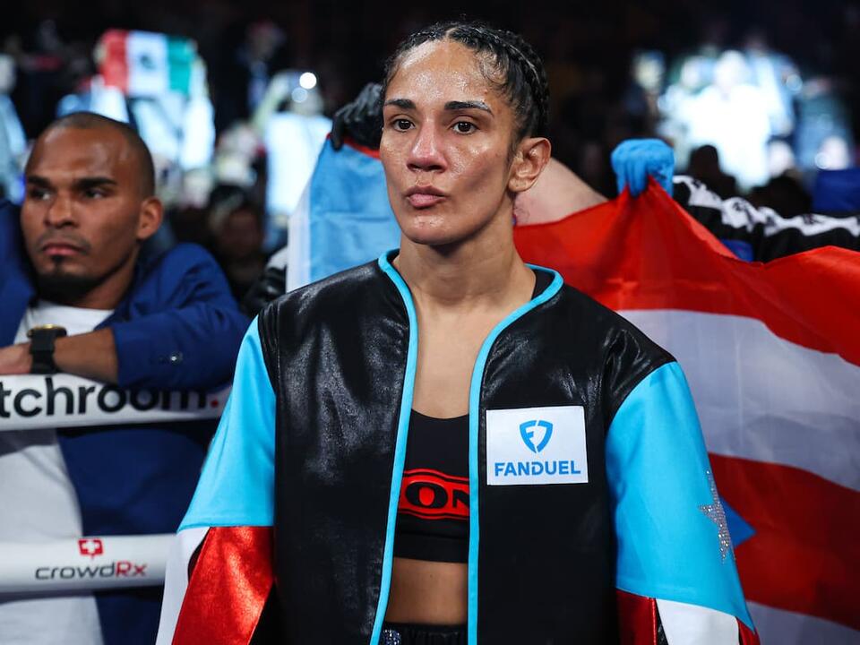 Amanda Serrano vs Stevie Morgan co-feature to Paul-Perry