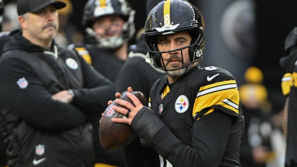 Aaron Rodgers Reveals Massive Difference Between Steelers And Jets ...