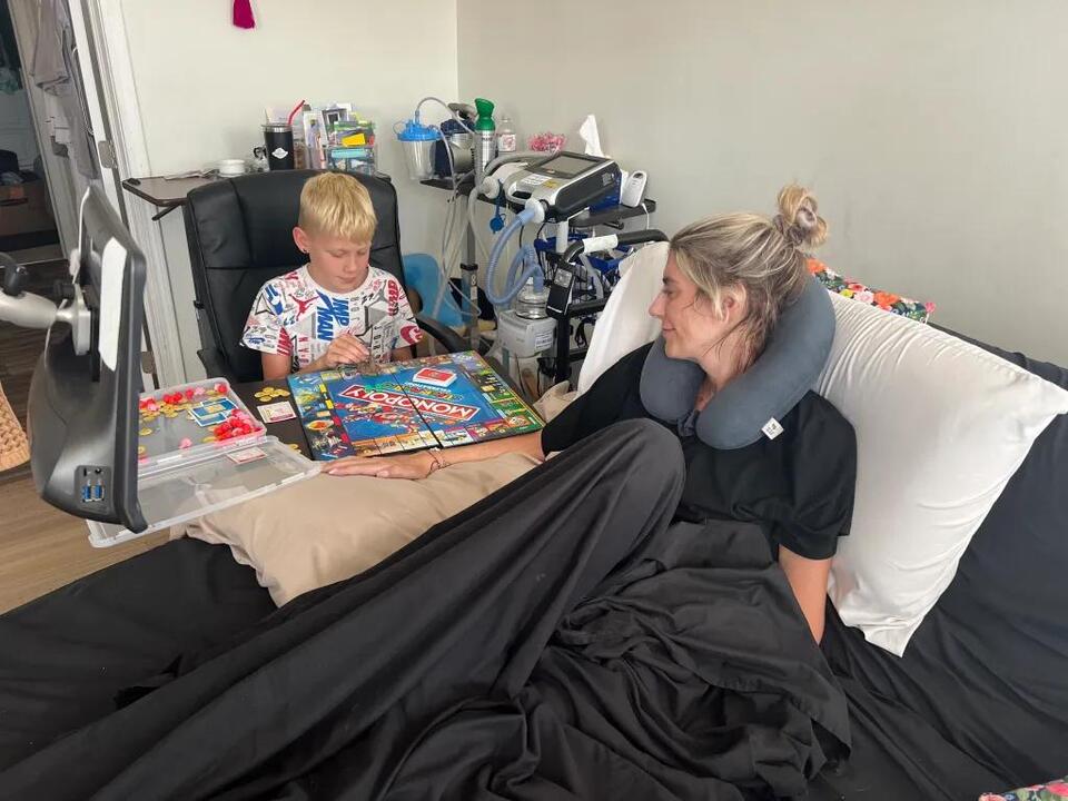 Lexington alumnus Sara Bennett draws national notice after battle with ...