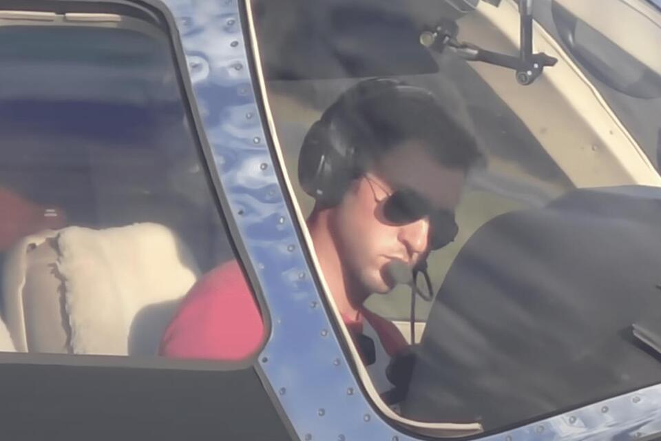NASCAR Driver Chase Elliott Is Also A Pilot – And Flies Himself To ...