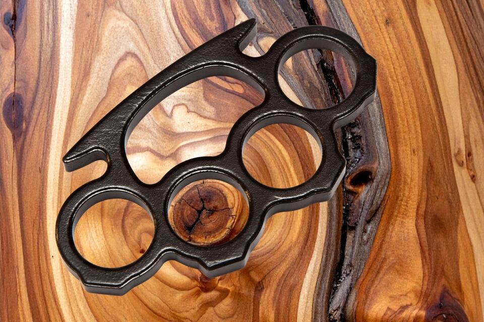 Tyler Farr Shares Brantley Gilbert's Insane End of Tour Gift - NewsBreak