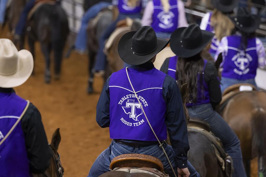 Rodeo Teams Post Impressive Wins To Open Spring Season - NewsBreak