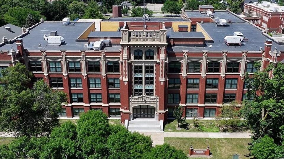 Student brings magazine to middle school in Grand Rapids - NewsBreak