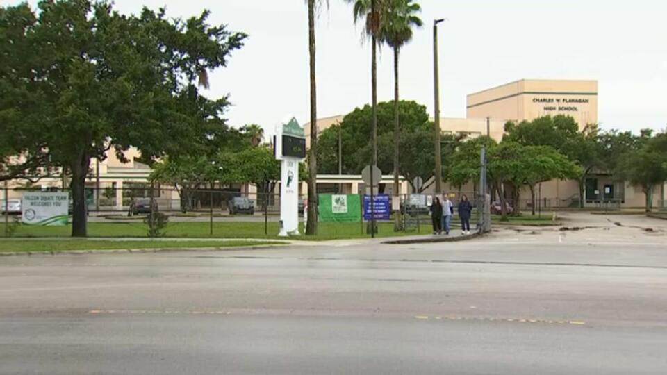 15-year-old arrested for allegedly threatening to ‘shoot up' Pembroke ...