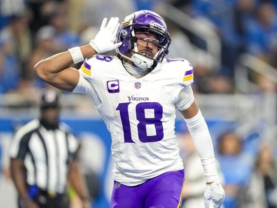 Fans and players are ecstatic over Vikings new Winter Warrior uniforms