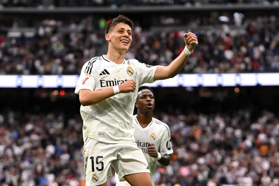 Real Madrid XI vs Barcelona: Starting lineup, confirmed team news ...