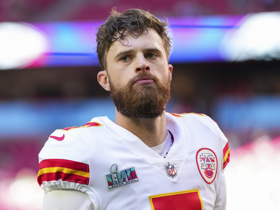 NFL Issues Direct Response to Controversial Graduation Speech From ...