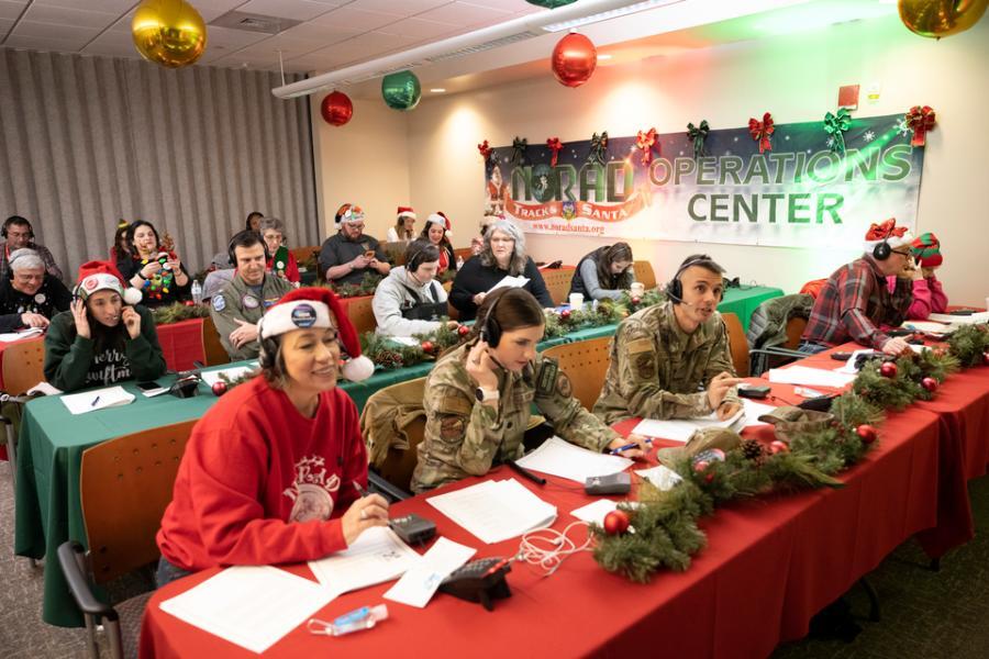 WATCH LIVE: Where is Santa now? NORAD is tracking him around the globe ...