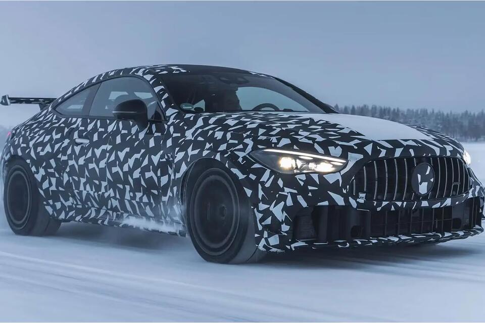 Mercedes-AMG Mythos CLE Coupe Brings Back Extreme V8 Power - NewsBreak