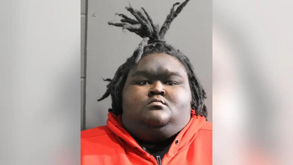 Chicago man arrested 15 minutes after allegedly shooting another man in ...