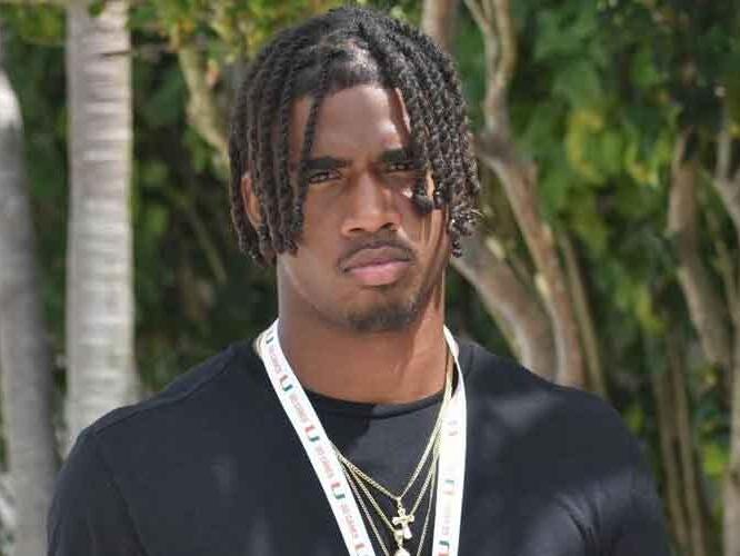 Jordan Lyle flips from Ohio State to Miami