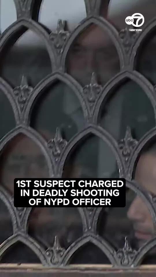 Driver is 1st suspect charged in deadly shooting of NYPD Officer ...