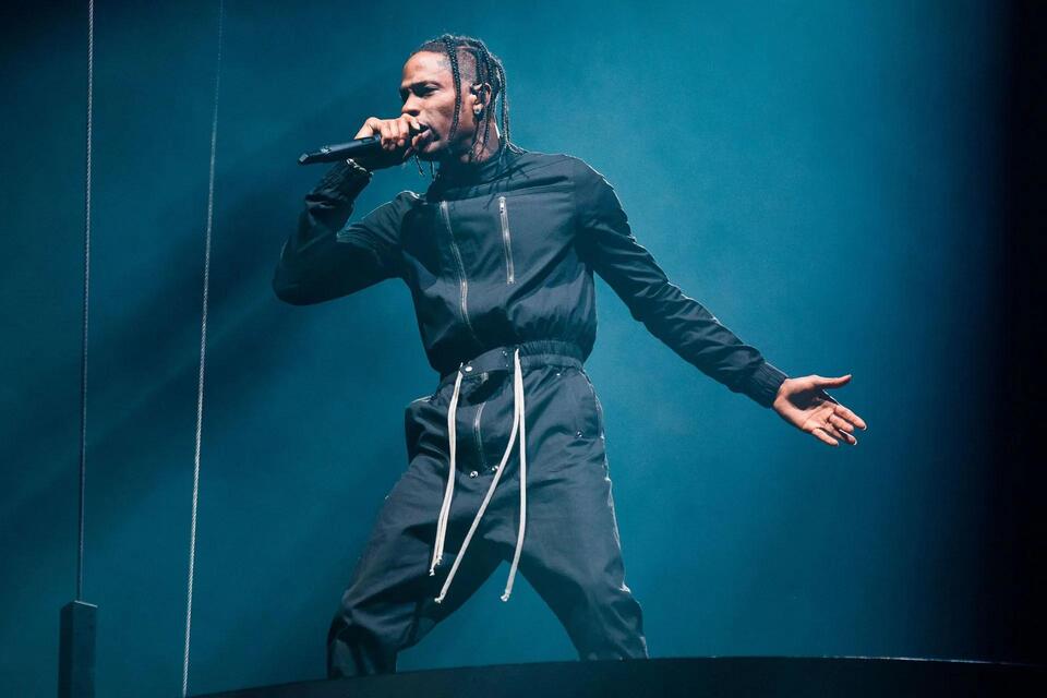Travis Scott witnesses a knockout at Power Slap, fans can’t get over ...