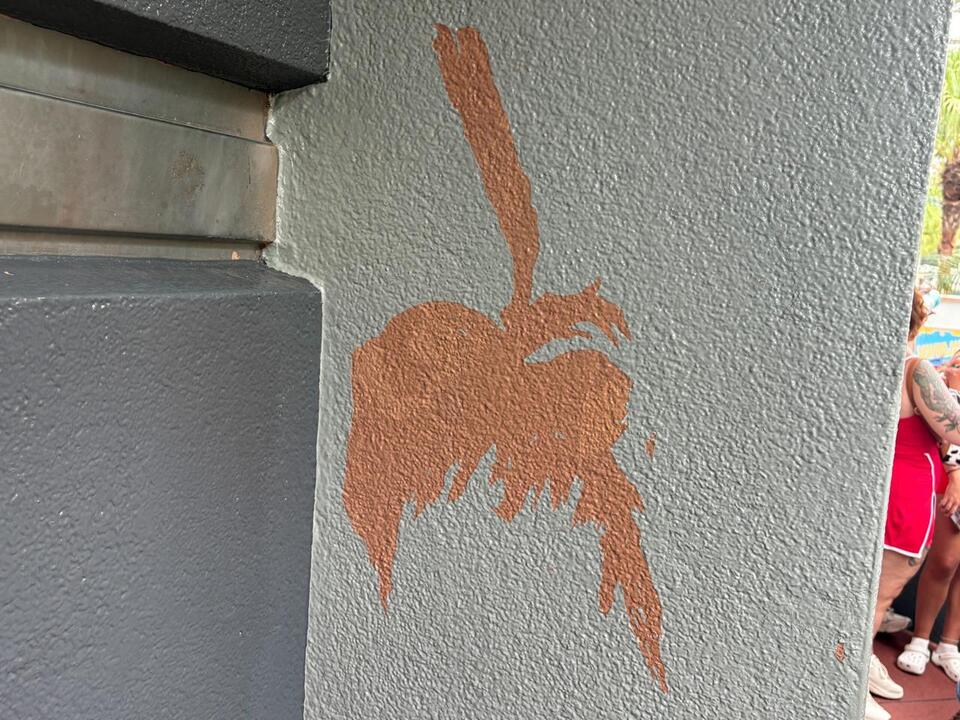 Guests Already Defacing Queue at Rock ‘n’ Roller Coaster Starring The ...