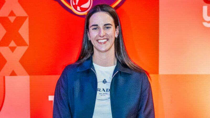 Caitlin Clark Put Her Legs On Full Display With Her Risk-Taking Pregame ...
