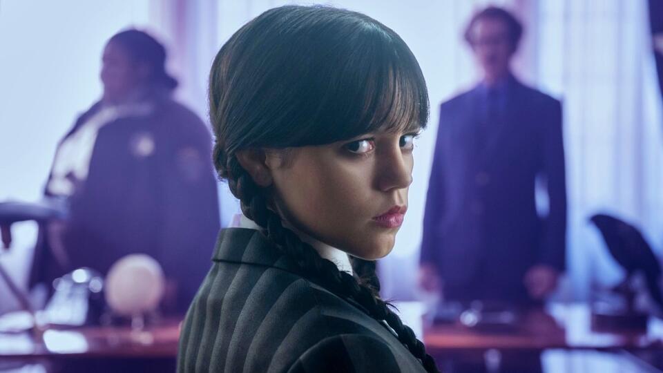 Wednesday Season 2 Makes Huge Retcon to An Addams Family Member After ...