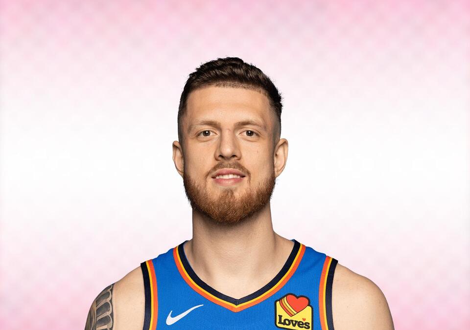 Isaiah Hartenstein is BACK - NewsBreak