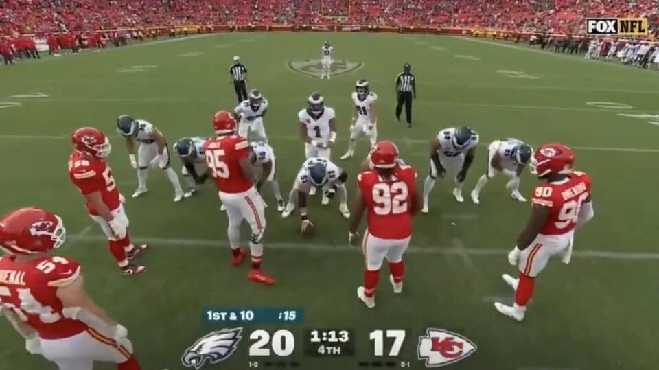 ‘Shut Your A** Up!’ Hot Mic Catches Eagles QB Jawing at Kansas City ...