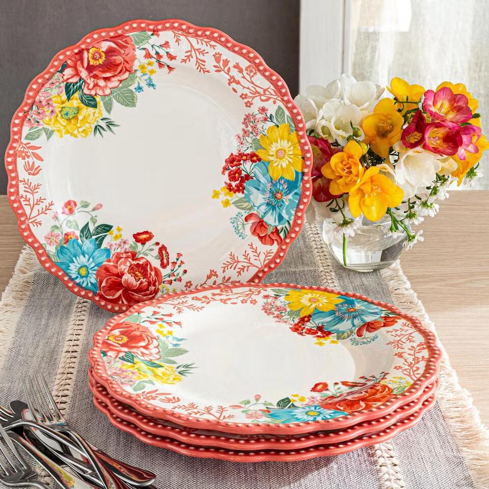 These Pretty Plates from The Pioneer Woman Collection Are on Sale for ...