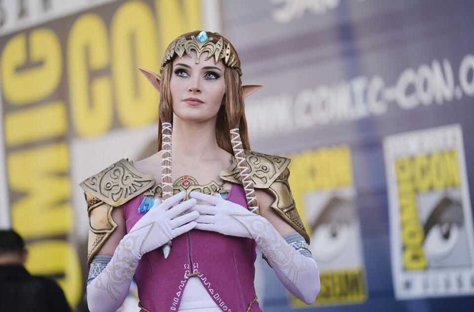 Photos from Comic-Con 2025, where superheroes, sci-fi and fantasy rule - NewsBreak